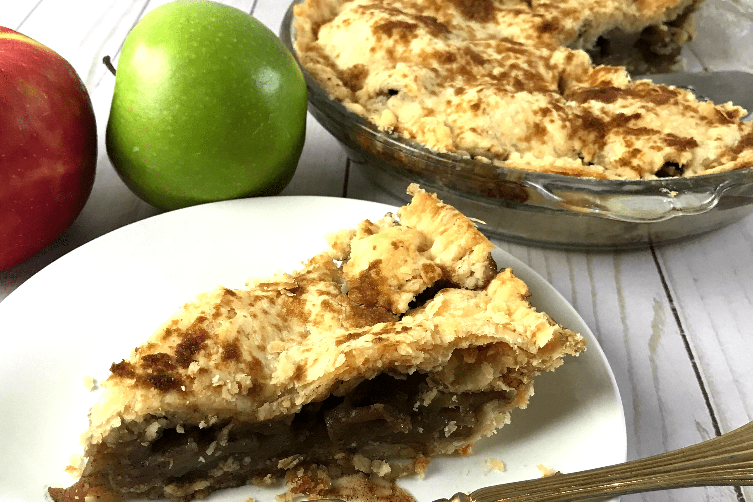 Flaky Crust Apple Pie Recipe - Curious Flavors