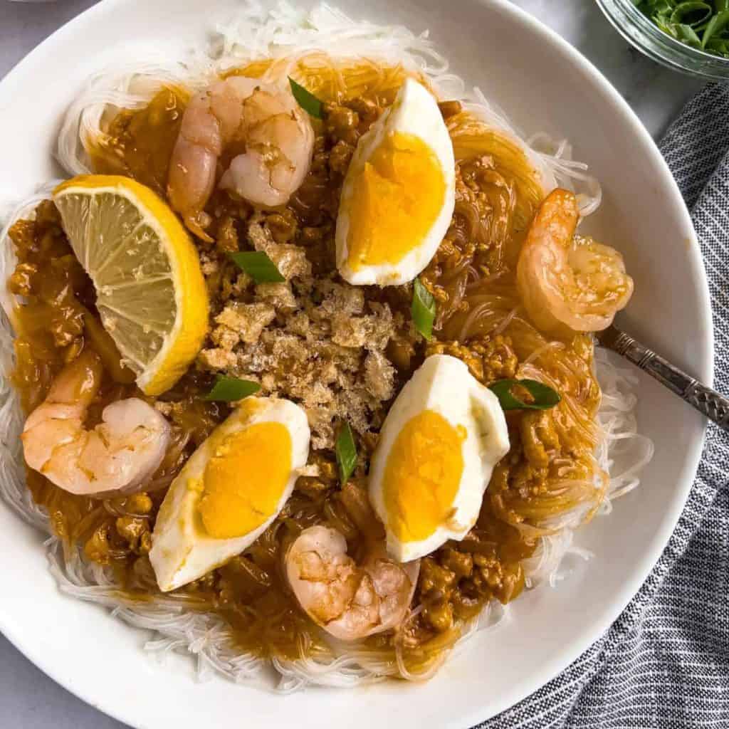 Palabok Jollibee-Style - Curious Flavors