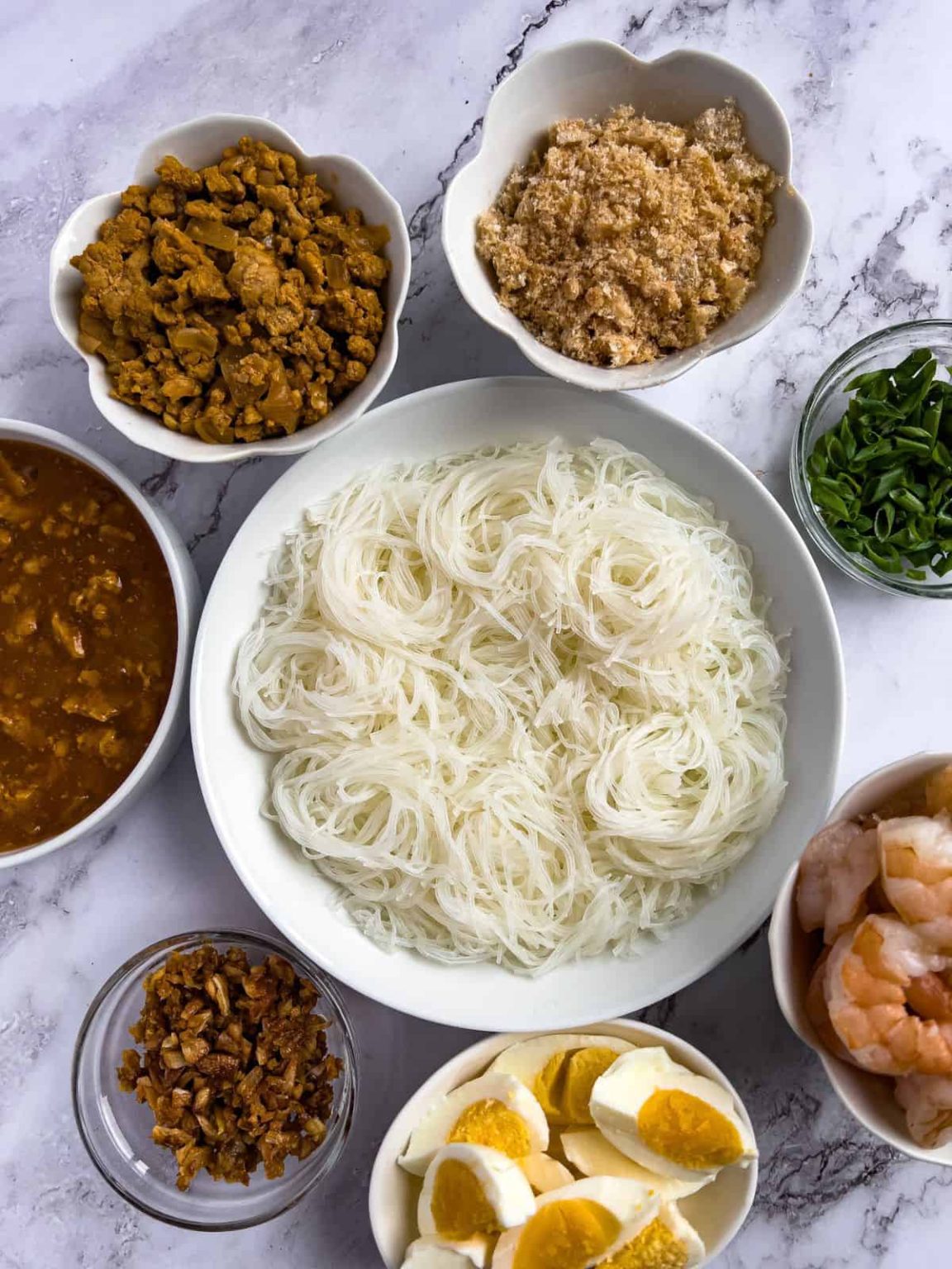 Palabok Jollibee-Style - Curious Flavors