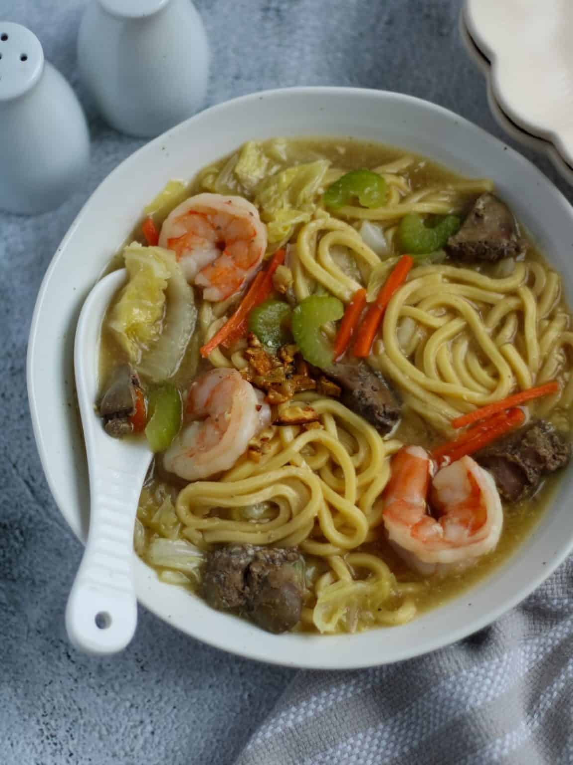 Pancit Lomi - Curious Flavors