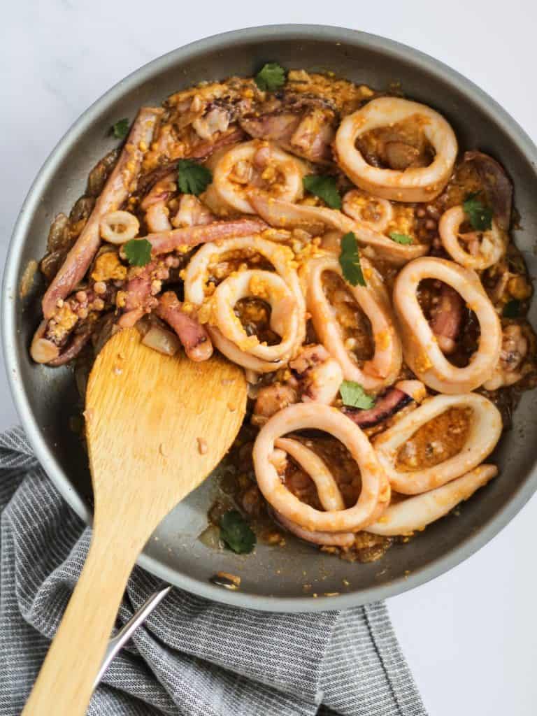 Squid with Salted Egg - Curious Flavors